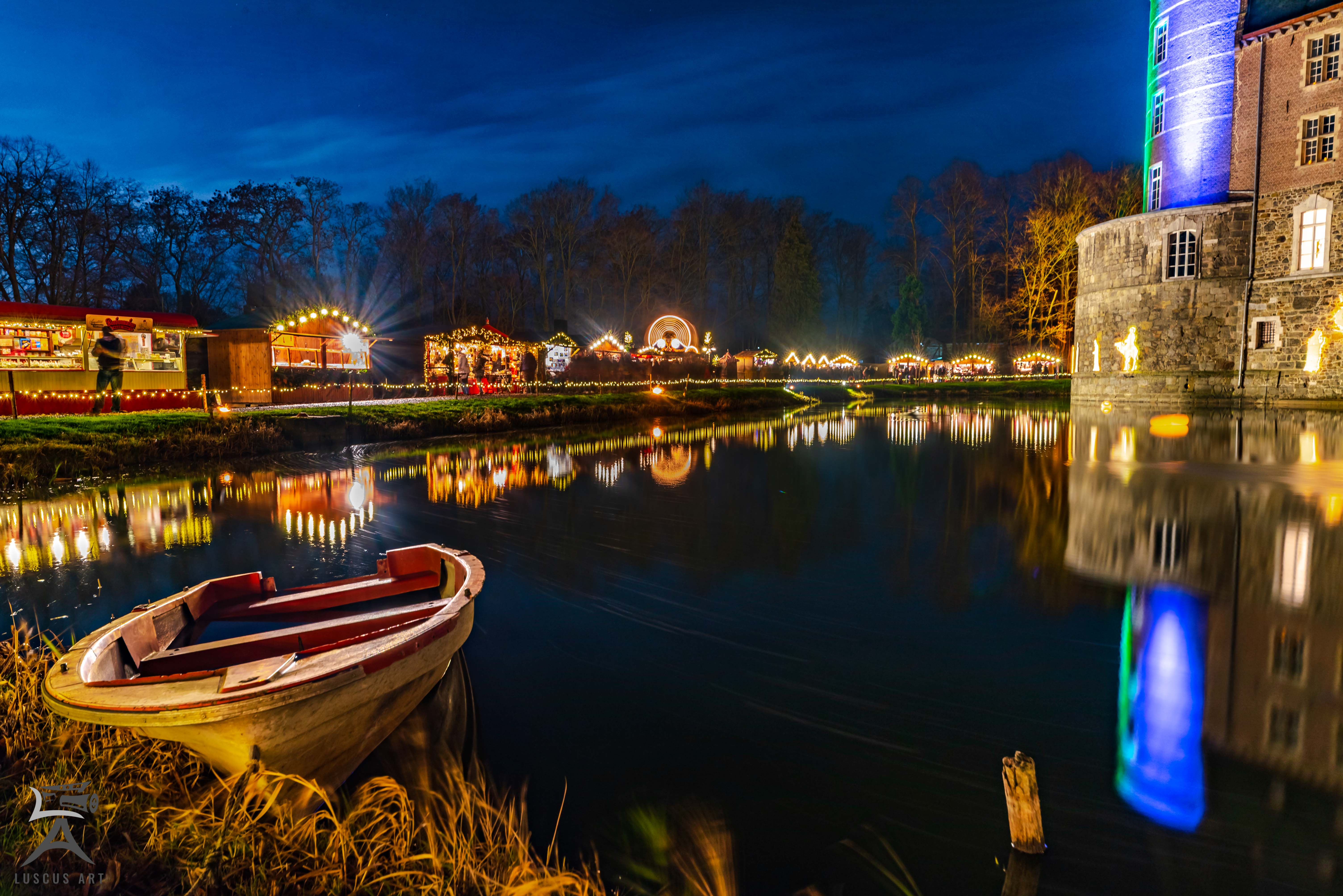 Adventlicher Lichterglanz auf Schloss Merode bei Düren | Menges Reisen
